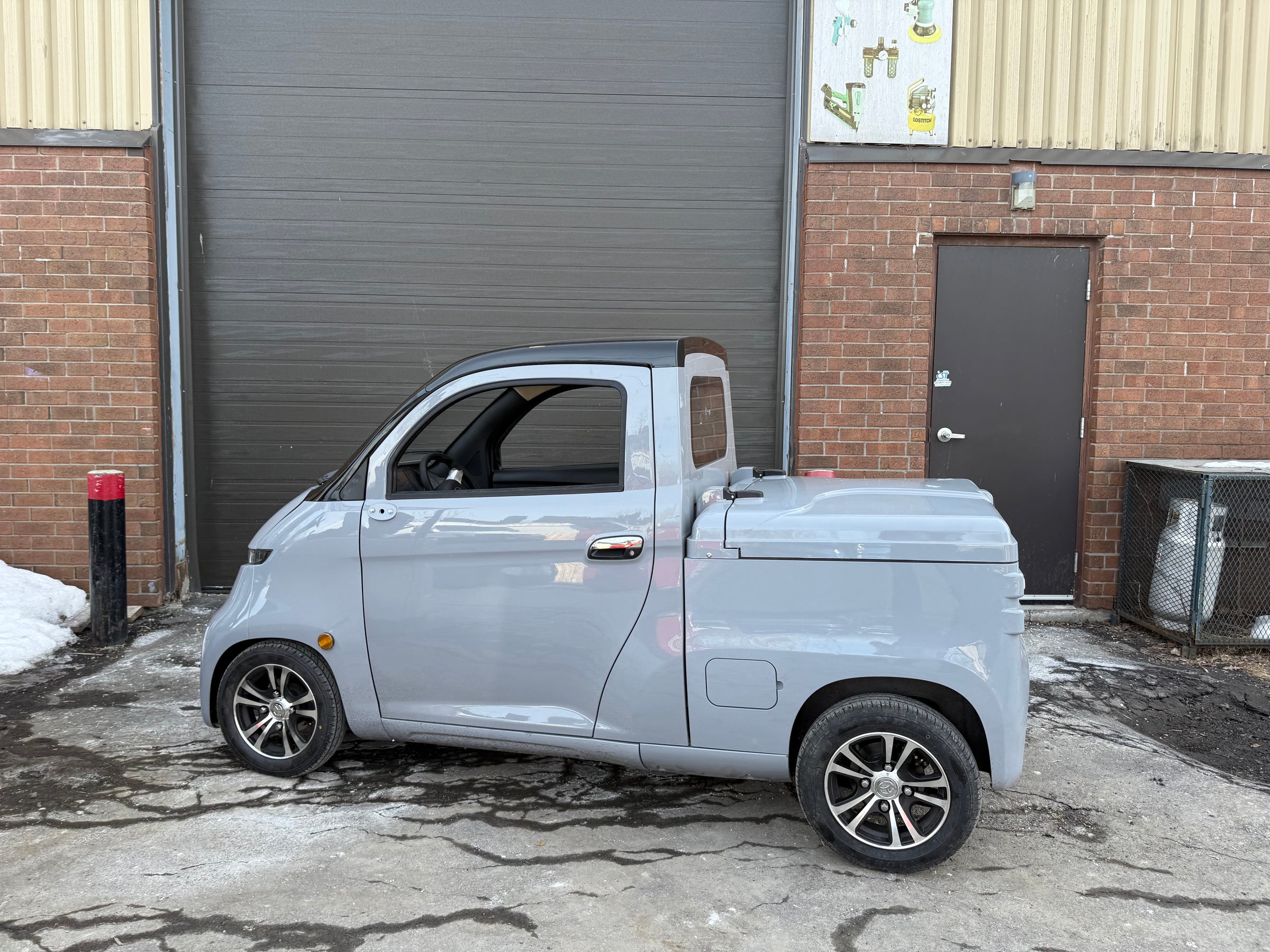 ET4 Cruise Connect Cargo - Fully Enclosed Mobility Scooter — Derand ...
